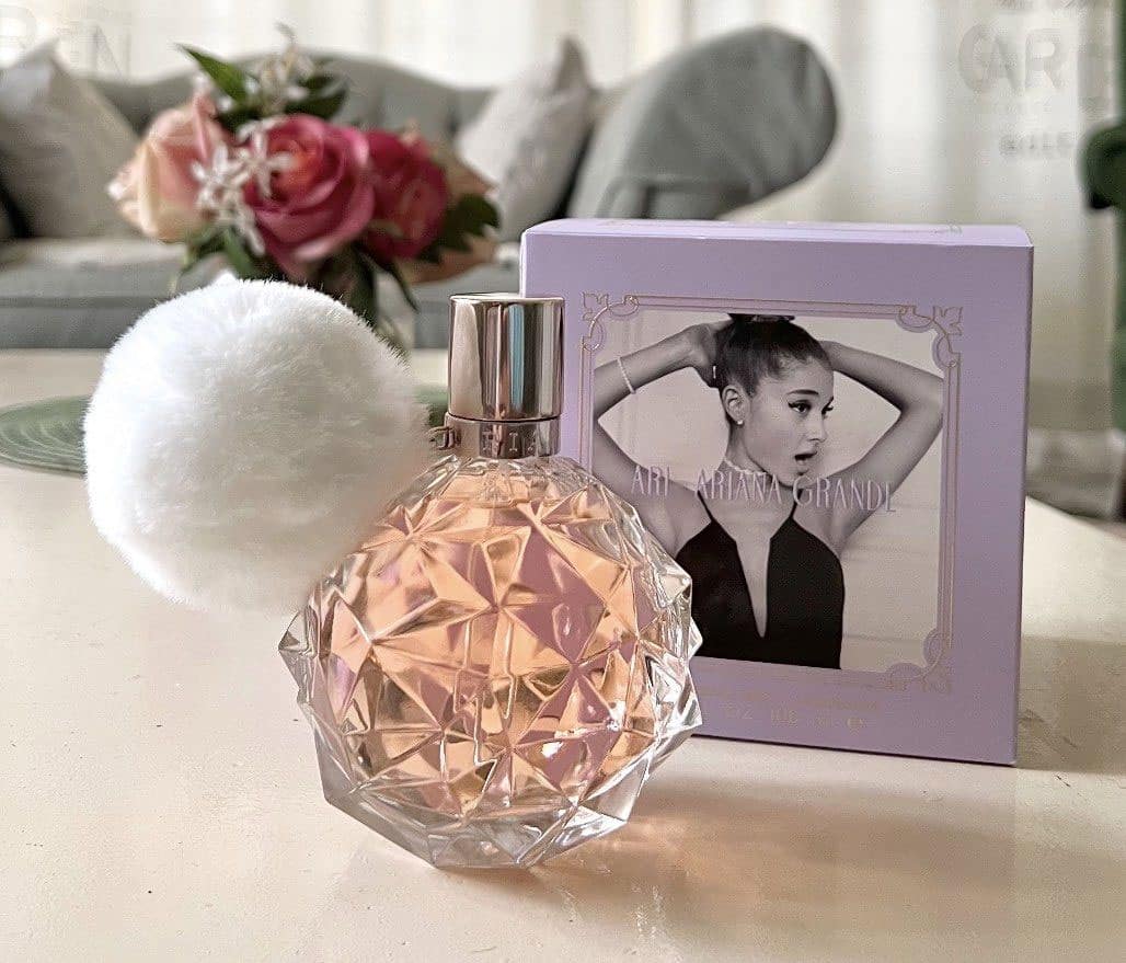 PERFUME ARI ARIANA GRANDE – Yaxa Colombia