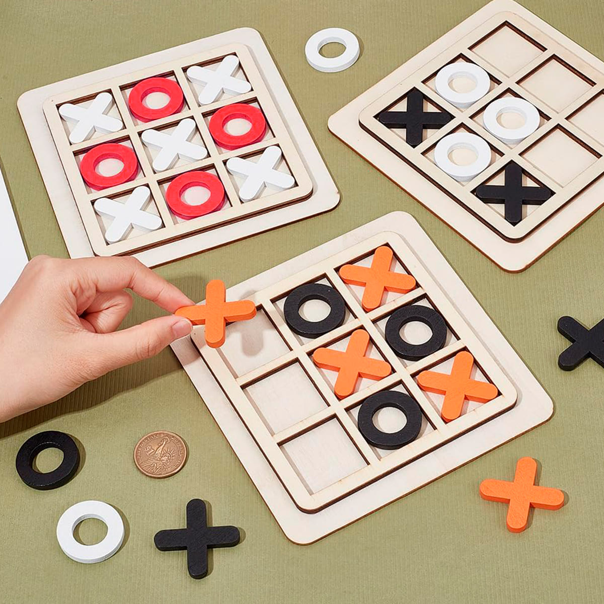 Juego De Mesa Triqui Pequeño 1561-1 | Compra online en Yaxa Colombia